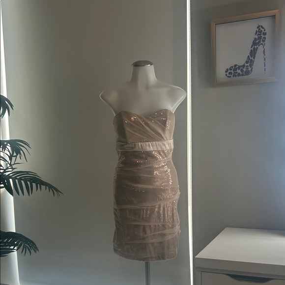 B Darlin | Dresses | B Darlin Strapless Dress In Gold | Poshmark